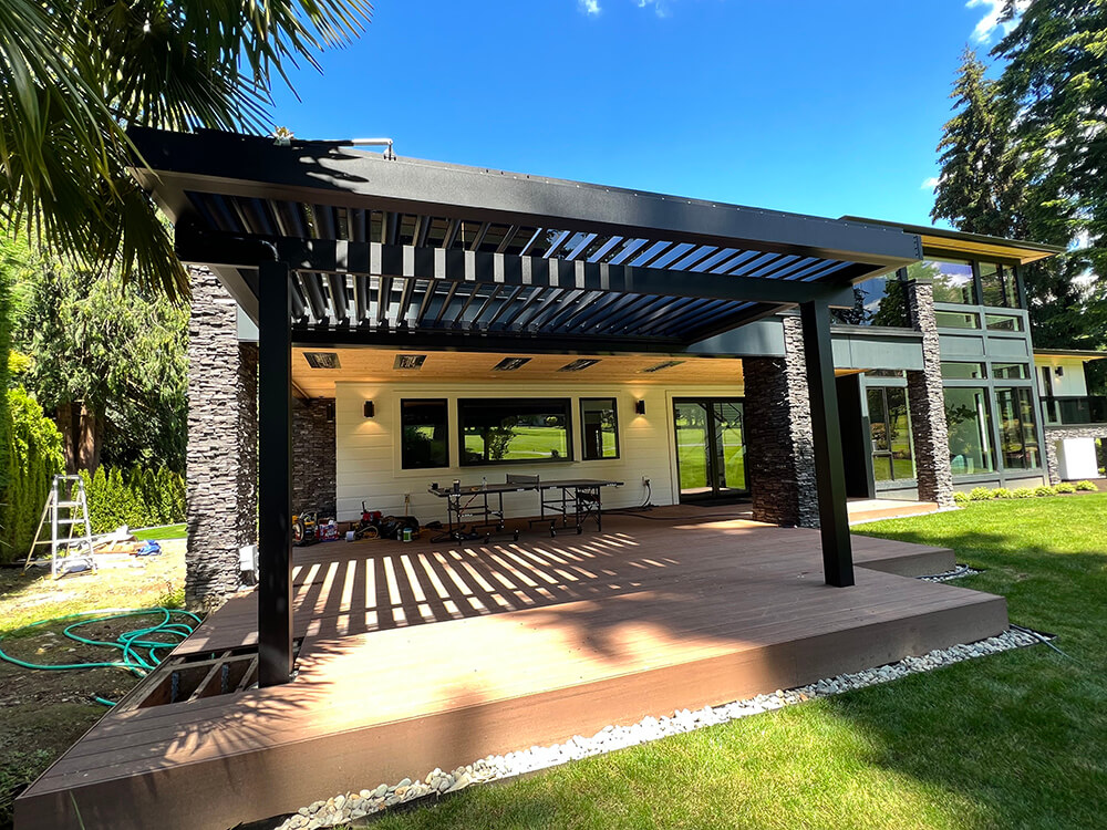 Louvered Pergola Seattle | Star Construction WA