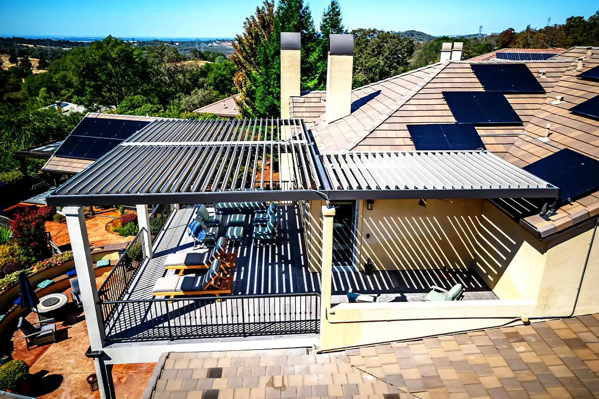 Louvered Pergola Seattle | Star Construction WA